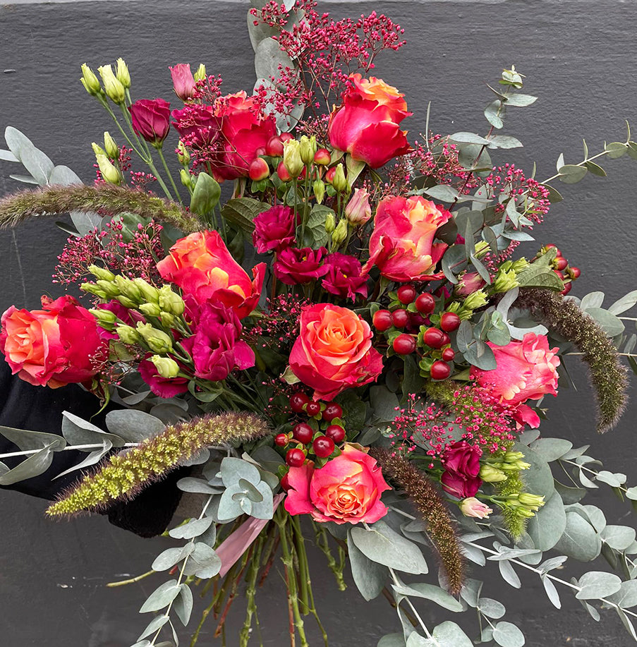 Phoenix bouquet of flowers – Highgate Greens and Blooms