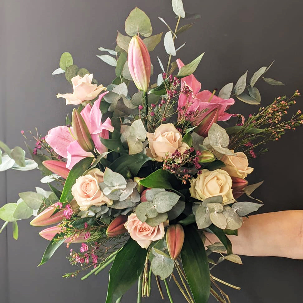 Laura bouquet of flowers – Highgate Greens and Blooms